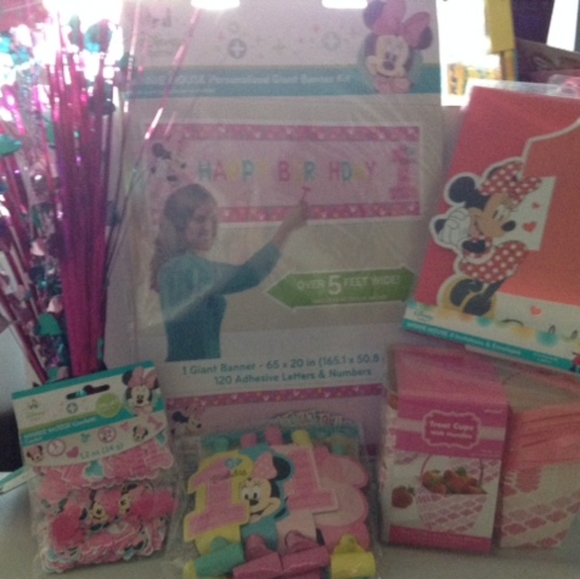Party City | Party Supplies | Minnie Mouse St Birthday Decor Girl ...